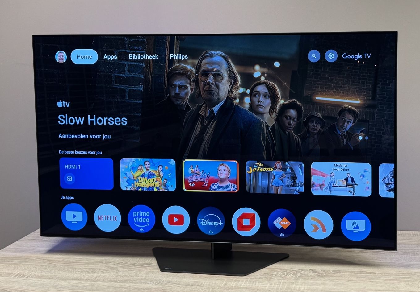 Philips OLED 809 TV Review. OLED met een beetje extra - TechnologyInsider