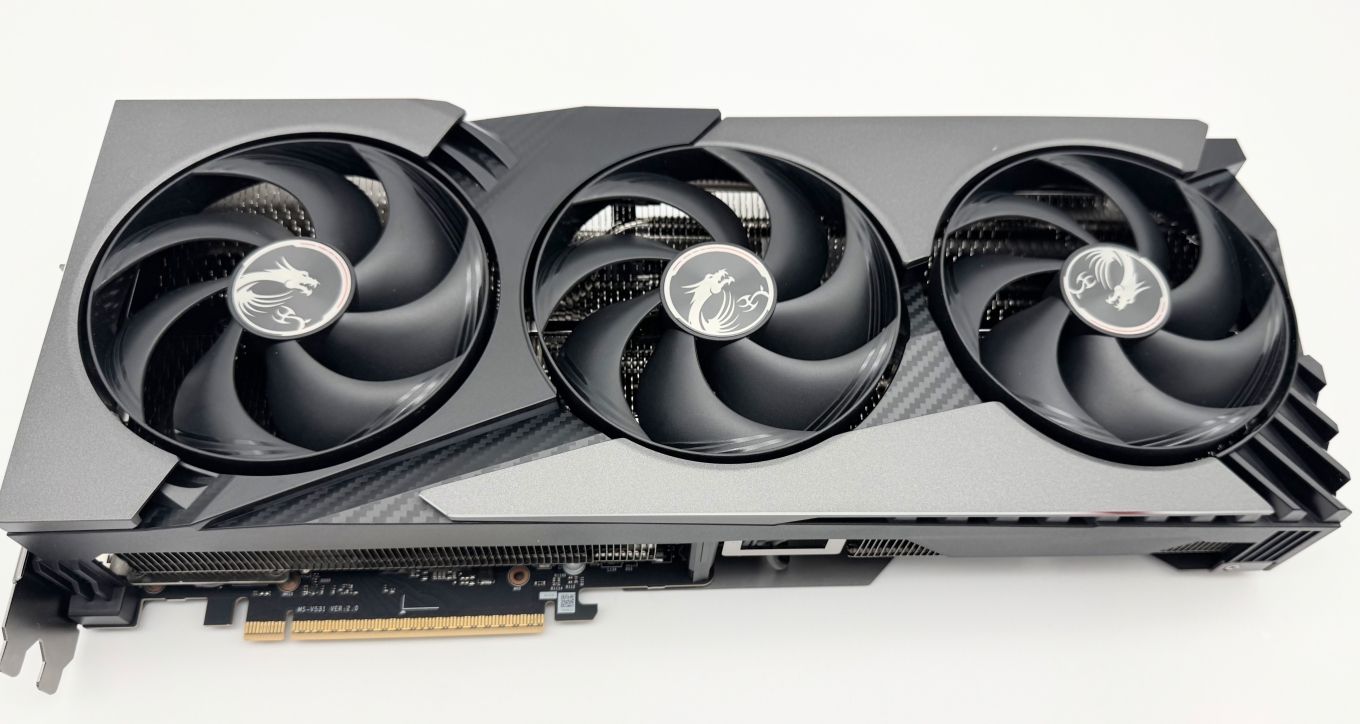 MSI GeForce RTX 5080 Vanguard SOC Review. Kopen of even wachten ...